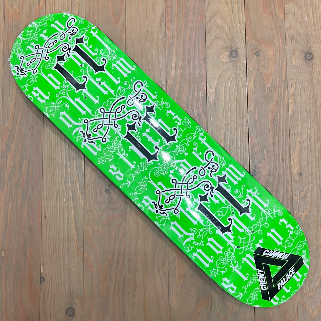 PALACE CLARKE PRO DECK 8.25inch | HIGHSOX SKATEBOARDS