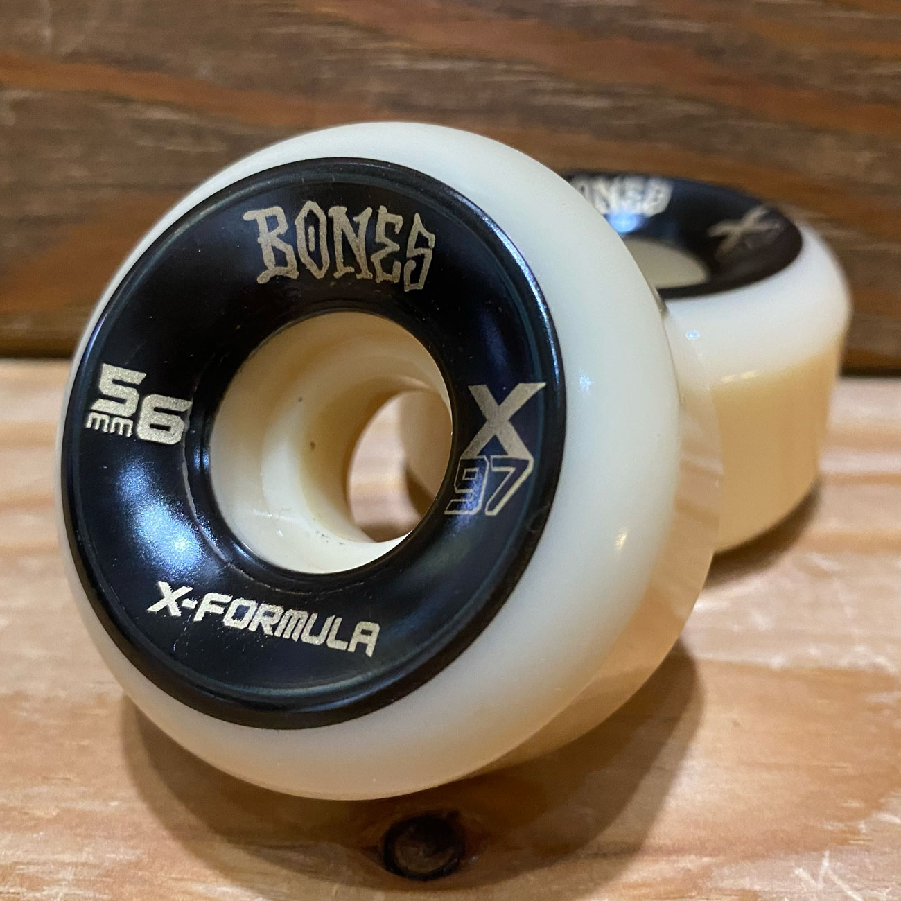【スクエア】 BONES X-FORMULA V6 WIDE-CUT 97A 56mm | HIGHSOX SKATEBOARDS