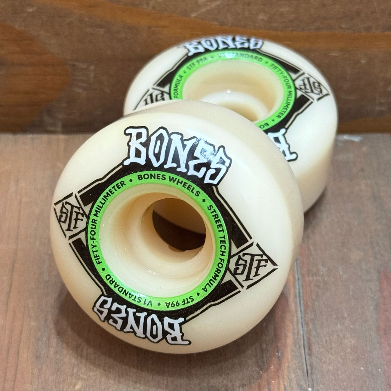 【ノーマル】 BONES STF V1 STANDARD 99A 54mm | 東京のスケートボードショップ・通販ならHIGHSOX ...